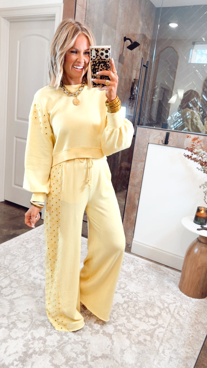 The Paloma Plush Set-Mellow Yellow – Sparkle Tallahassee